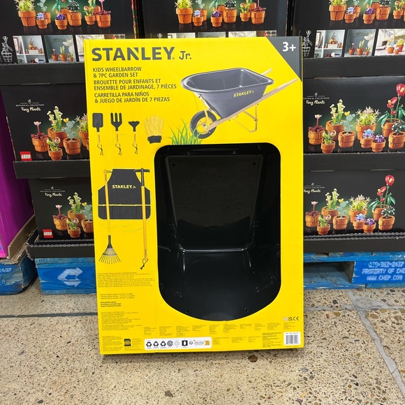 Stanley Jr. Wheelbarrow And 7-piece Garden Set